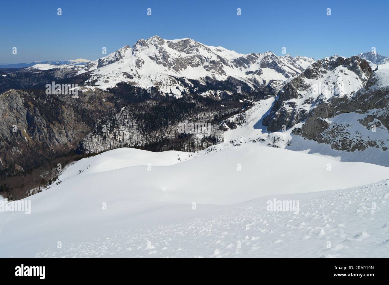 Winter hiking on Volujak mountain, Lica peak Stock Photo - Alamy