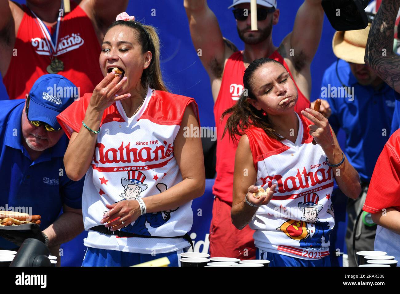 Photo by: NDZ/STAR MAX/IPx 2023 7/4/23 Professional competitive eater ...