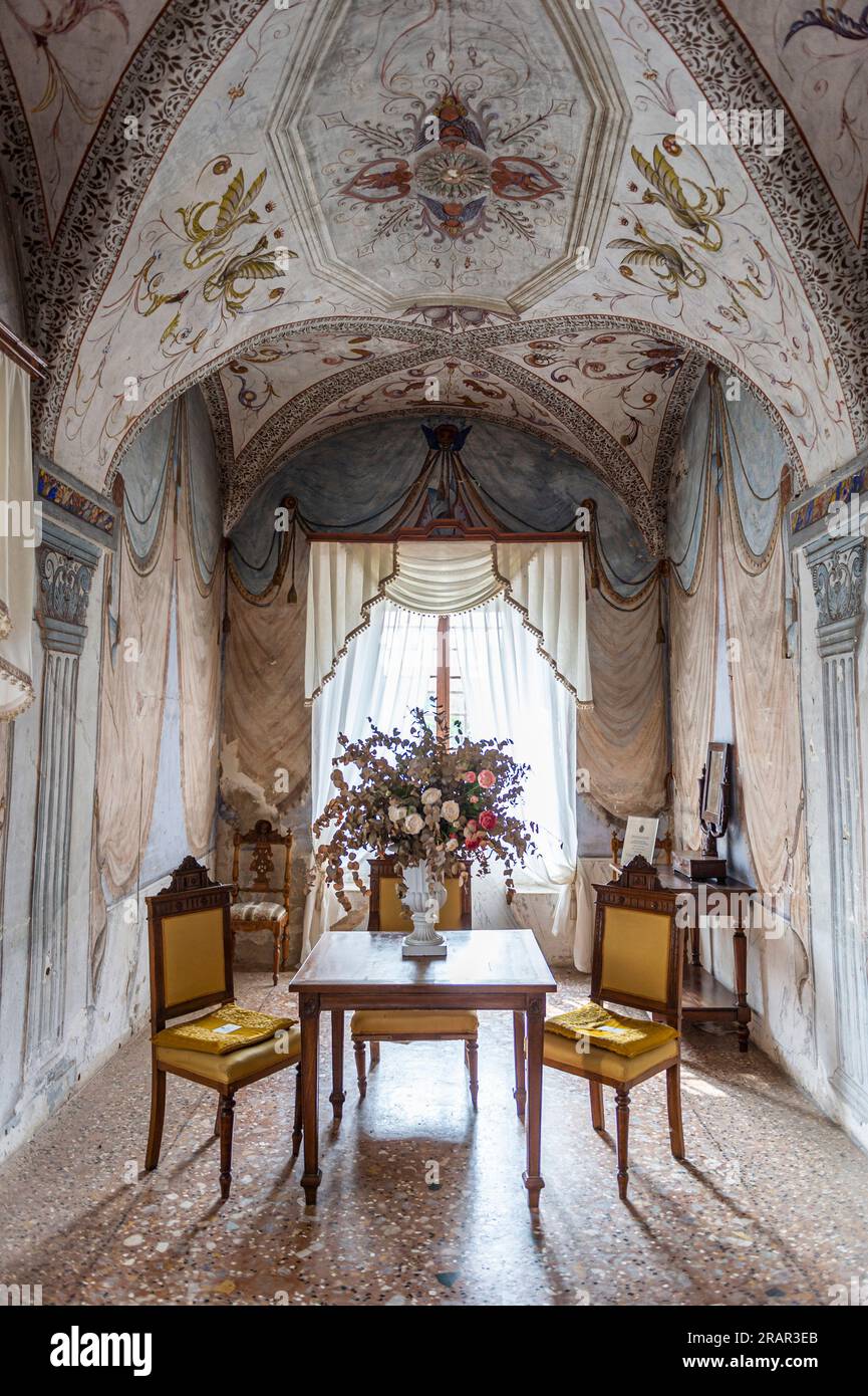 catajo castle, battaglia terme, italy Stock Photo - Alamy