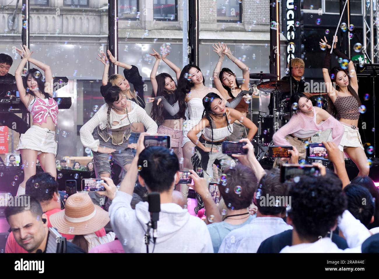 Momo, Jihyo, Nayeon, Sana, Dahyun, Tzuyu, Chaeyoung, Mina and Jeongyeon - Twice performs on NBC ...