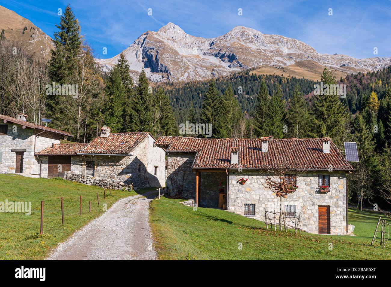 Moschel hi-res stock photography and images - Alamy