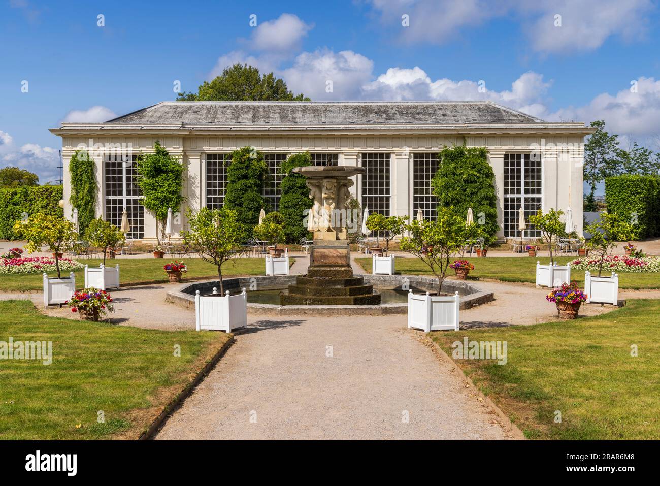 The Orangery and Italian Gardens at Mount Edgcumbe Country Park ...