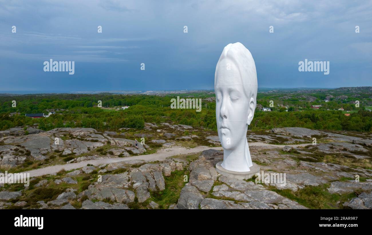 The sculpture Anna is 14 meters high and created especially for Pilane ...