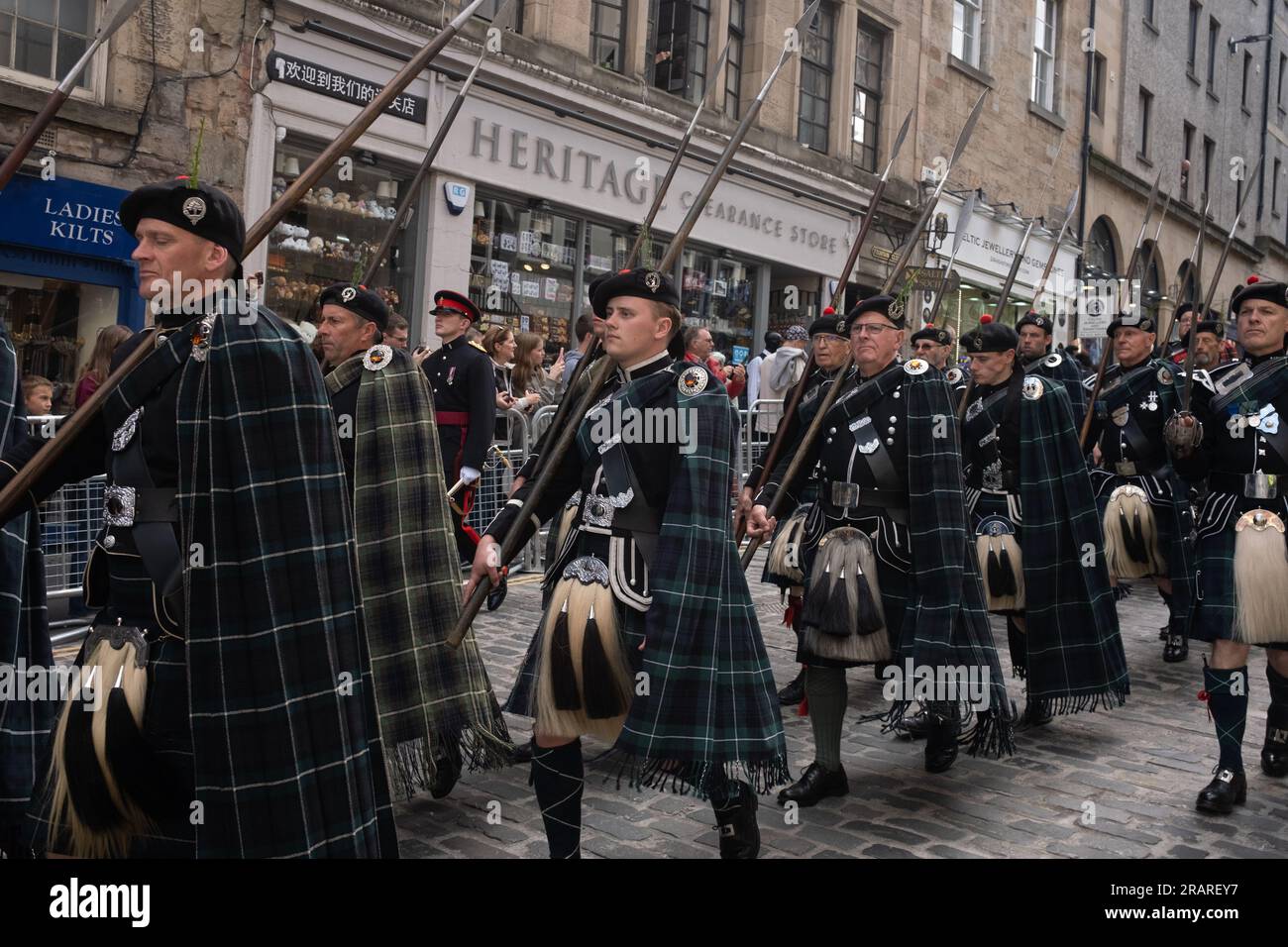 Edinburgh, Scotland, 5th July 2023. Military parade down the Royal Mile ...