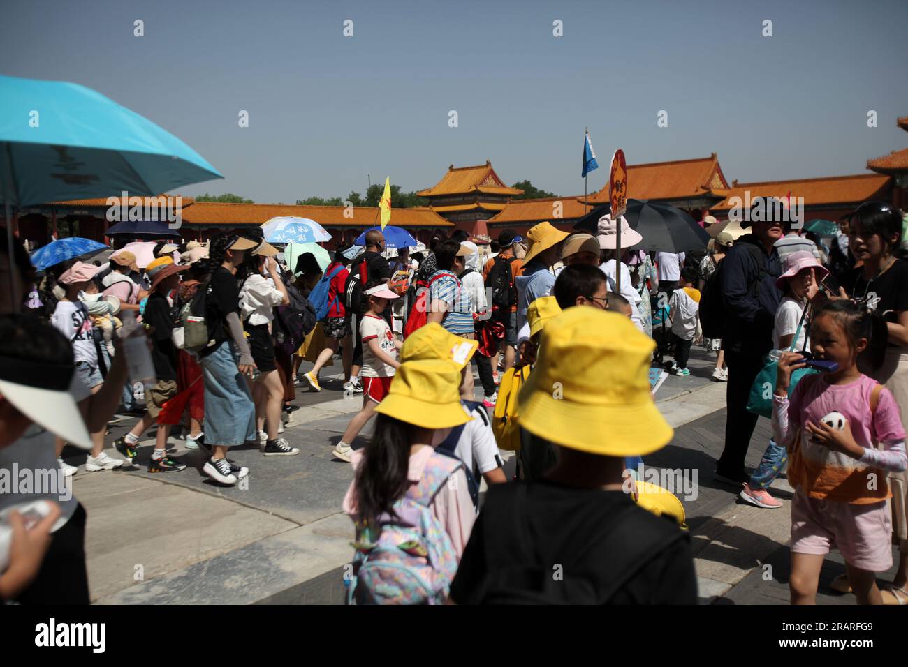 BEIJING, CHINA - JULY 5, 2023 - Tourists brave high temperatures to ...
