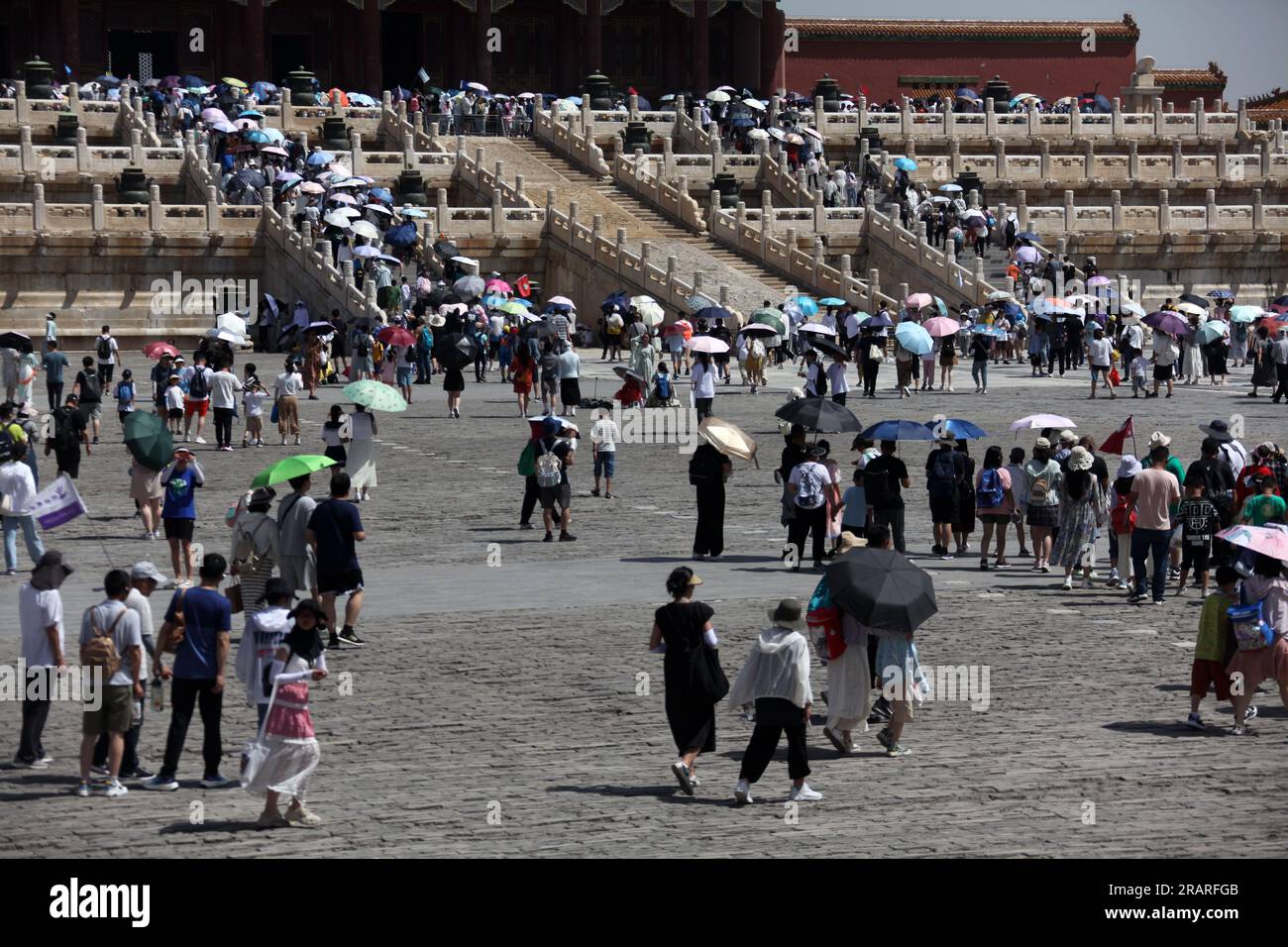 BEIJING, CHINA - JULY 5, 2023 - Tourists brave high temperatures to ...