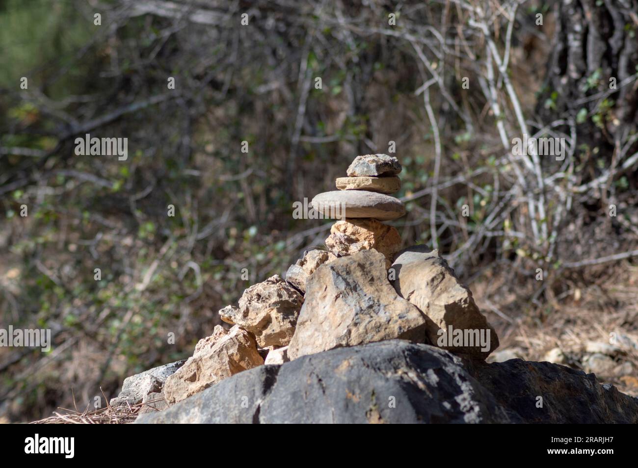 Middle stack mountain hi-res stock photography and images - Alamy