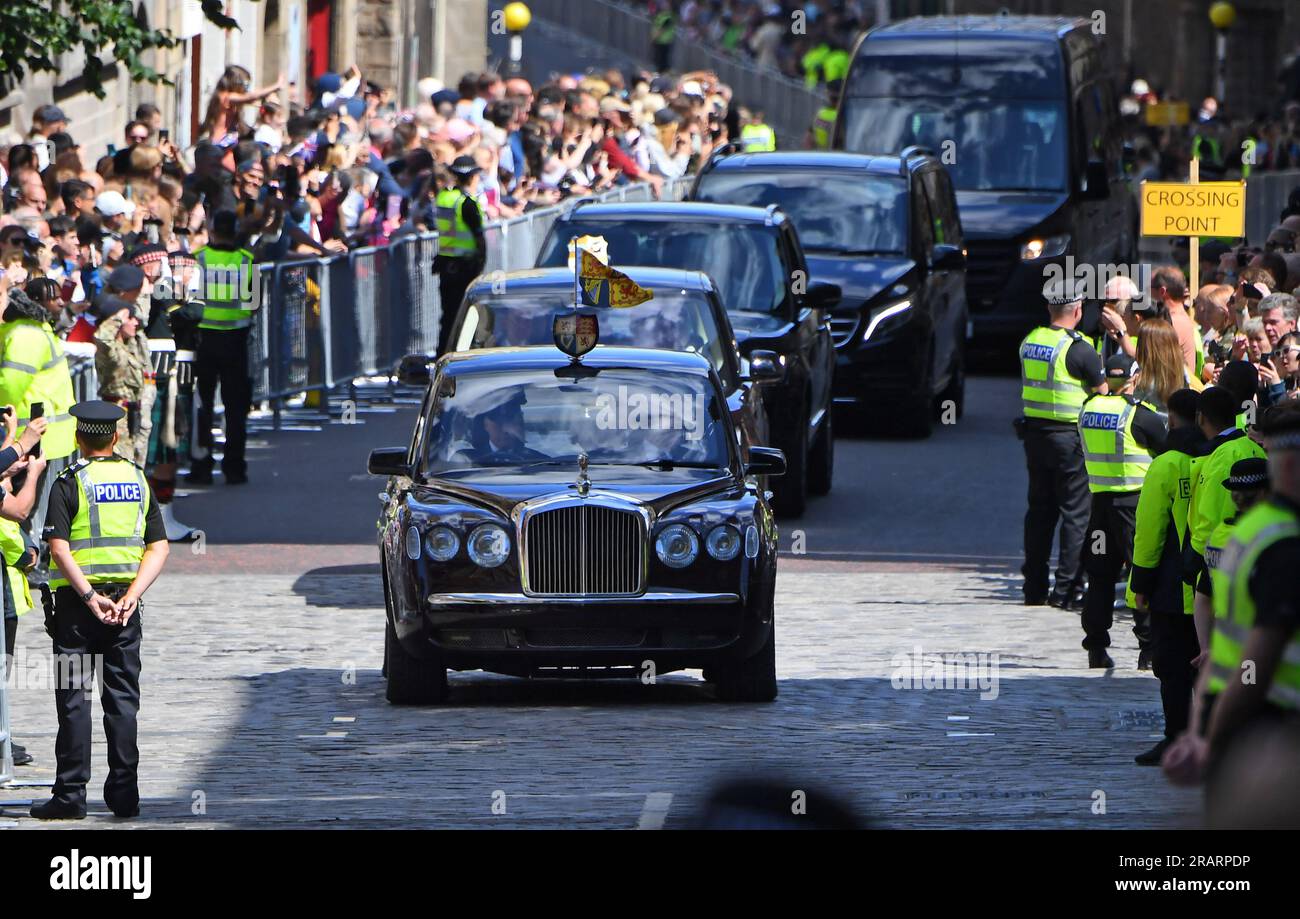 King Charles III and Queen Camilla travel through Edinburgh on the way ...