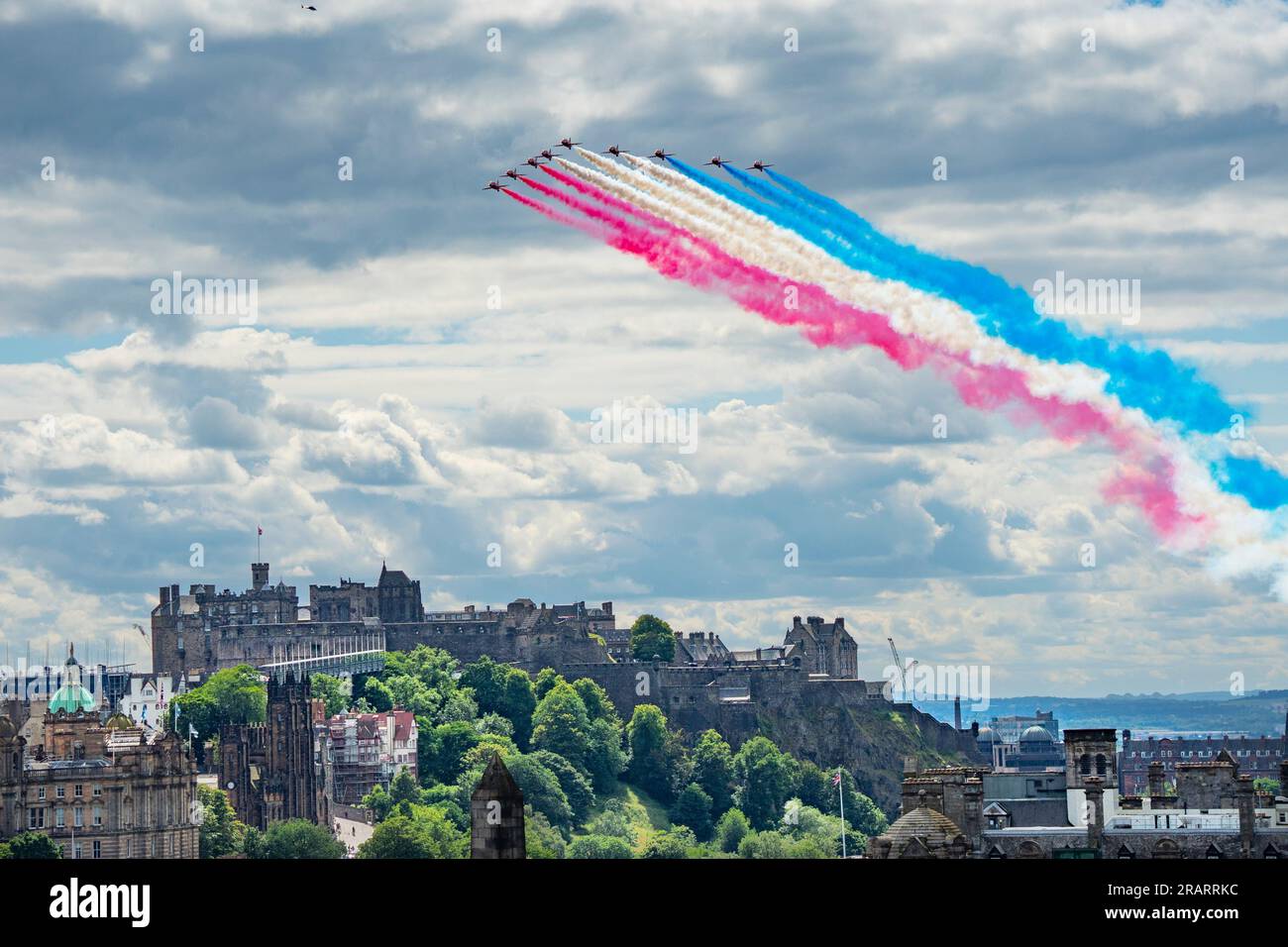Edinburgh,Scotland, UK, 5th July 2023. The Red Arrows perform a flypast ...