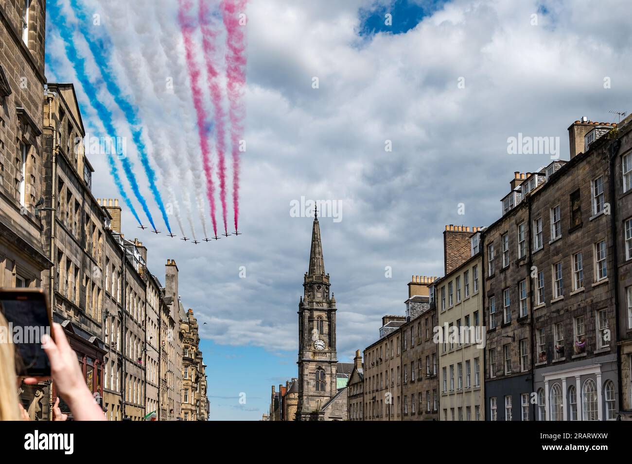 Edinburgh red arrows hi-res stock photography and images - Alamy