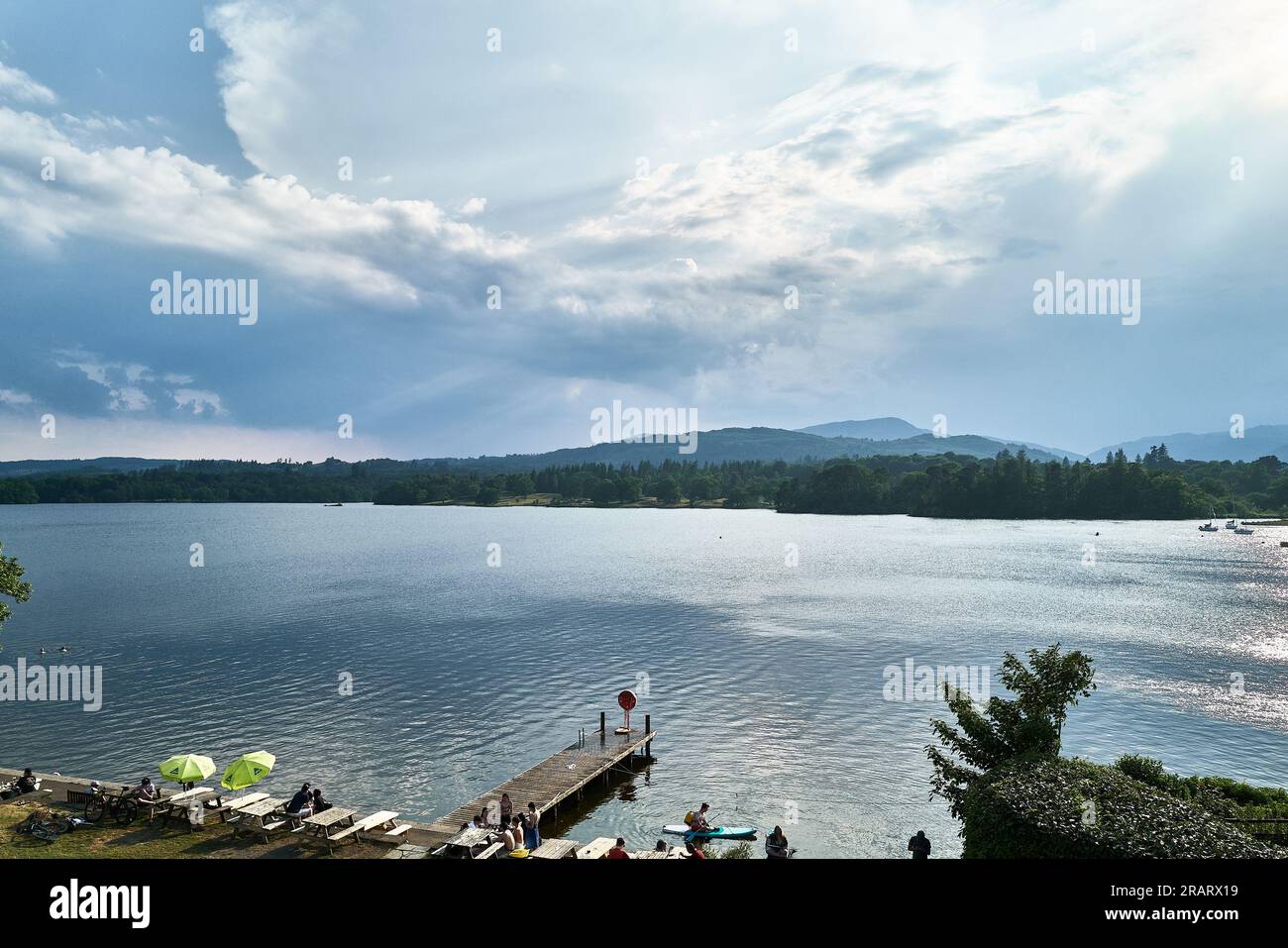 Cloud over Lake Windermere, Waterhead, Lake District, Cumbria, England ...