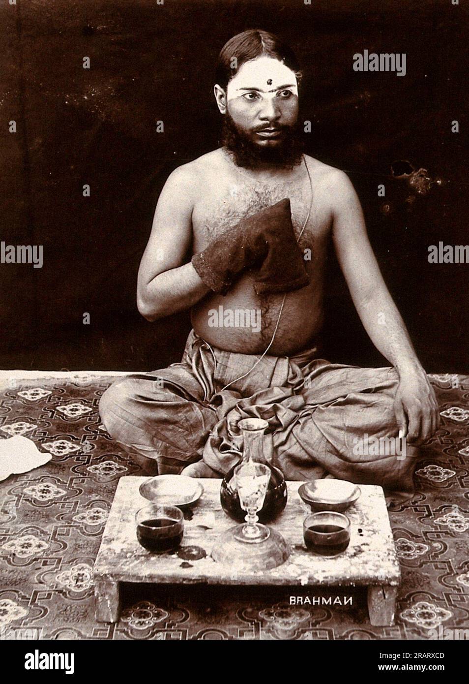 Indian parsi hi-res stock photography and images - Alamy