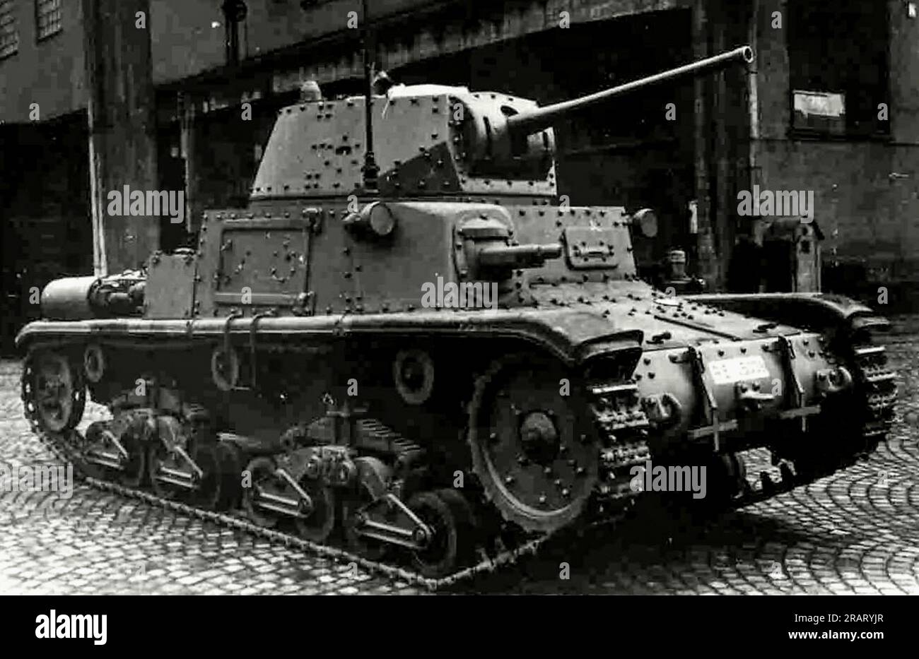 Manufacturing during world war one hi-res stock photography and images ...