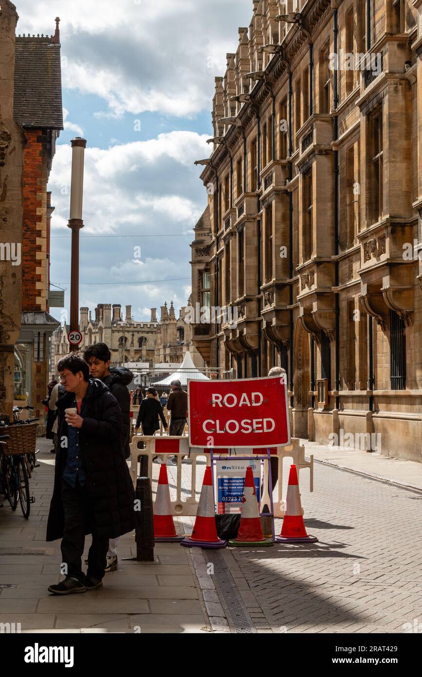 Trinity sign hi-res stock photography and images - Alamy