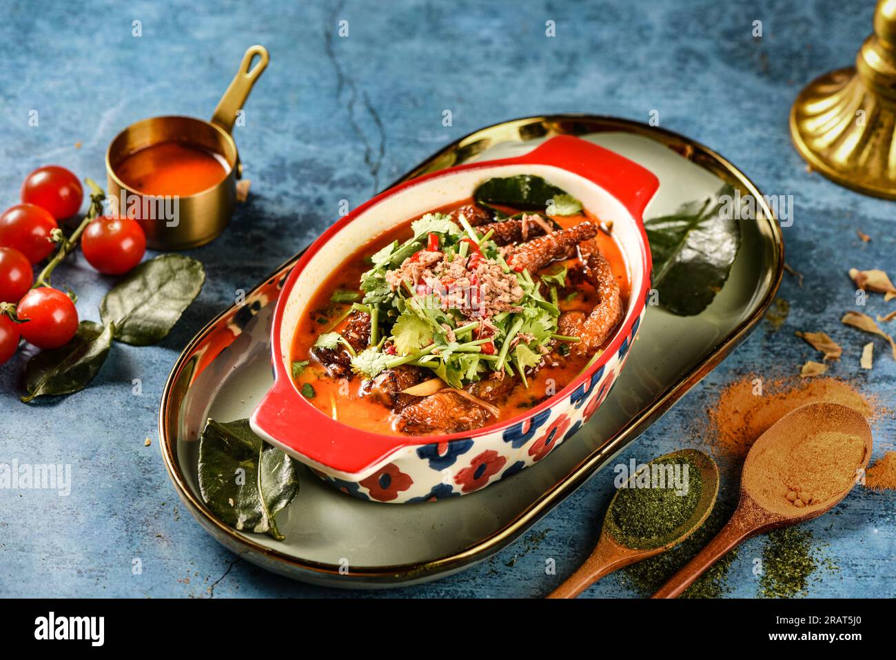 dim sum-Steamed Chicken Feet with Black Fermented Beans Stock Photo - Alamy