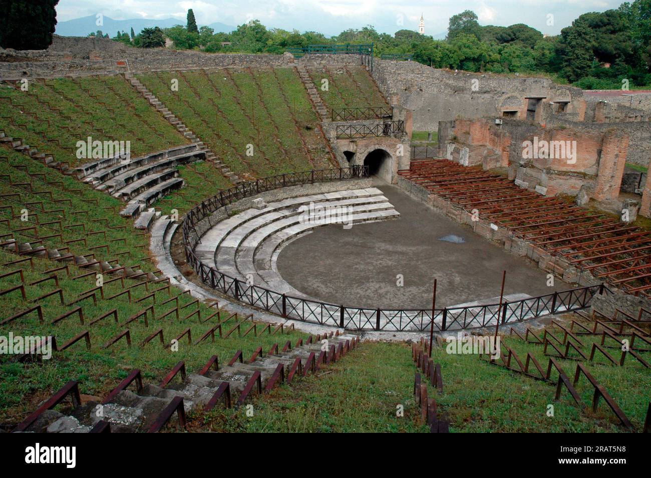 Greek colloseum hi-res stock photography and images - Alamy