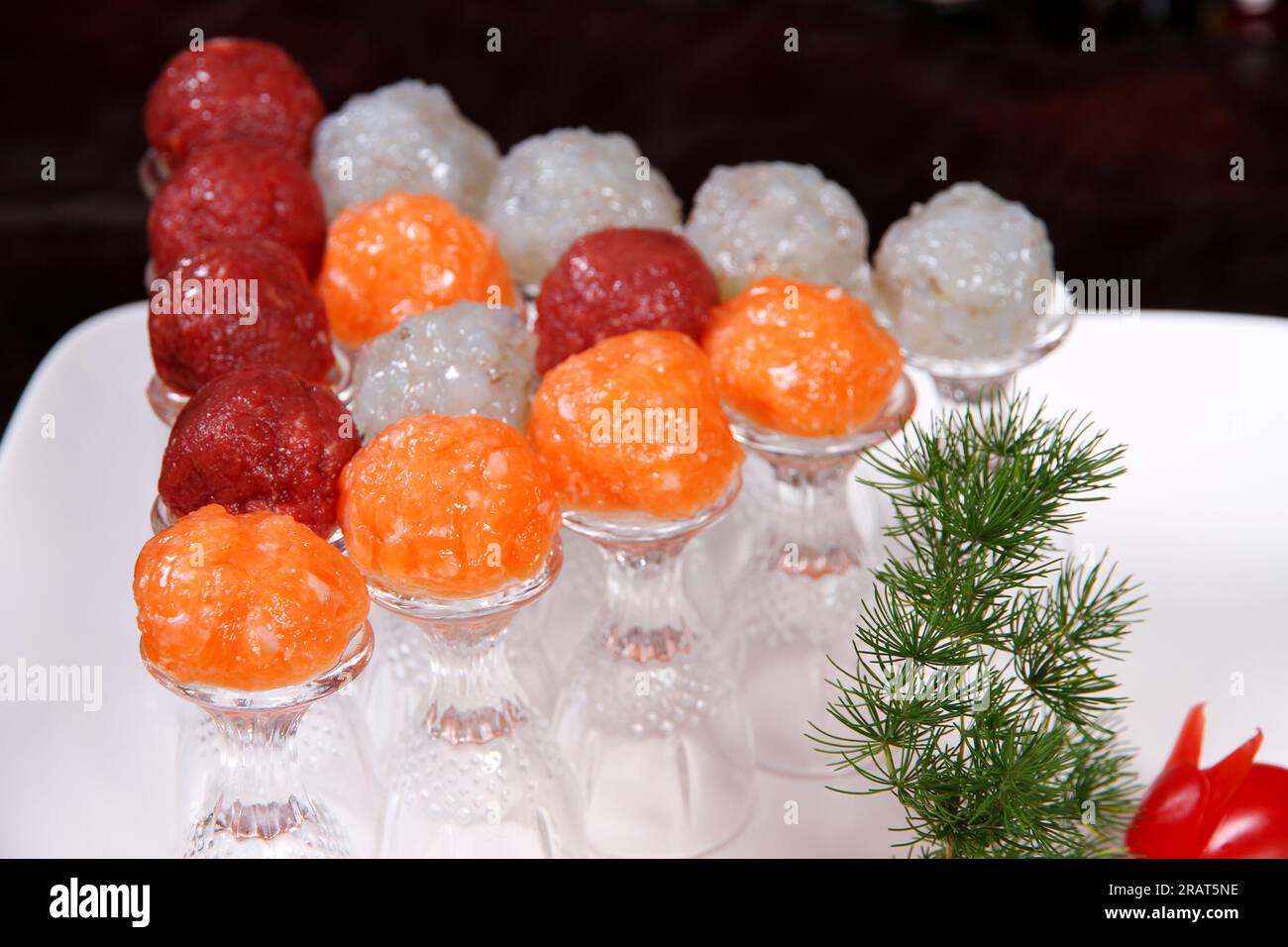 Minced shrimp ball,beef ball for hot pot use，shrimp （Prawn）paste Stock ...