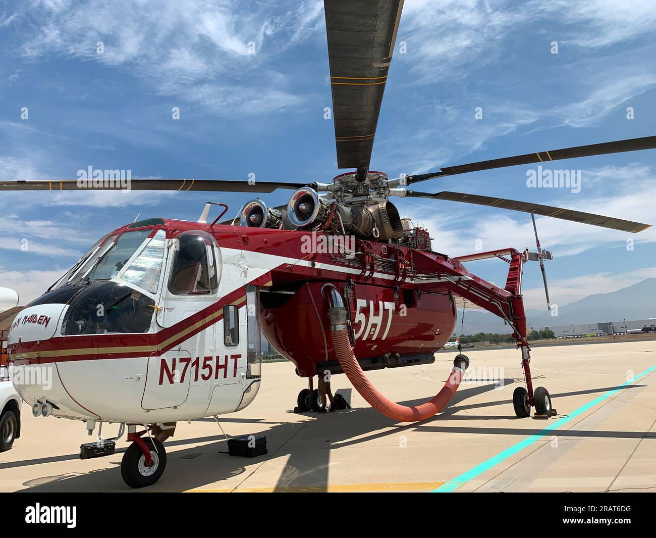 400 gallons hi-res stock photography and images - Alamy