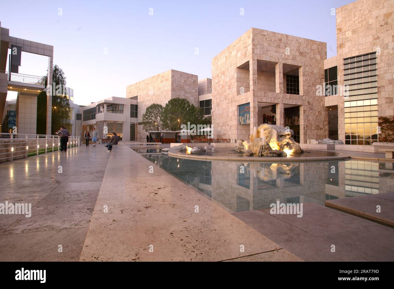 Soft evening light bathes the Getty Center ,Los Angeles Stock Photo - Alamy