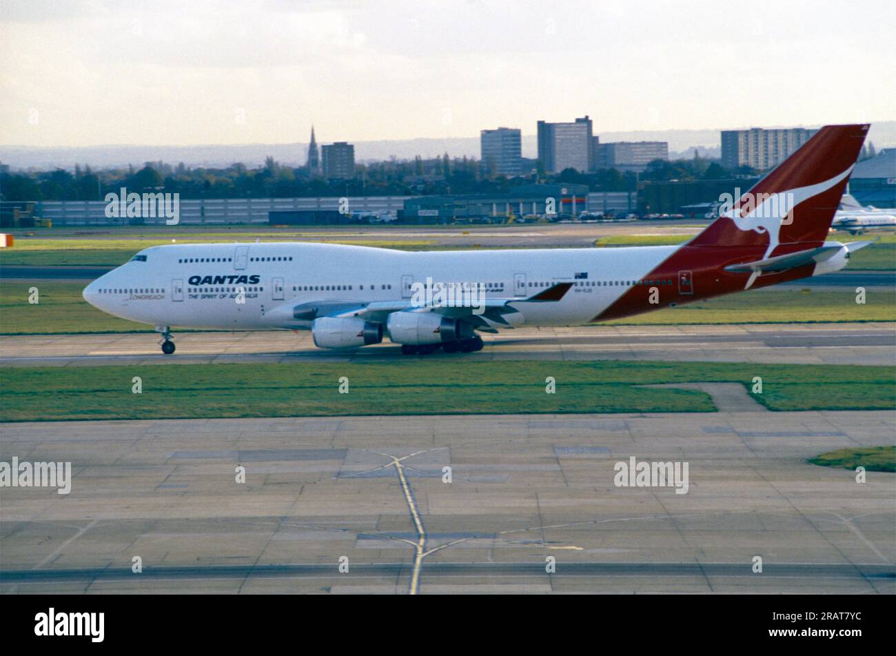 Quantas Boeing 747 Aeroplane on Runway At Heathrow Airport England ...