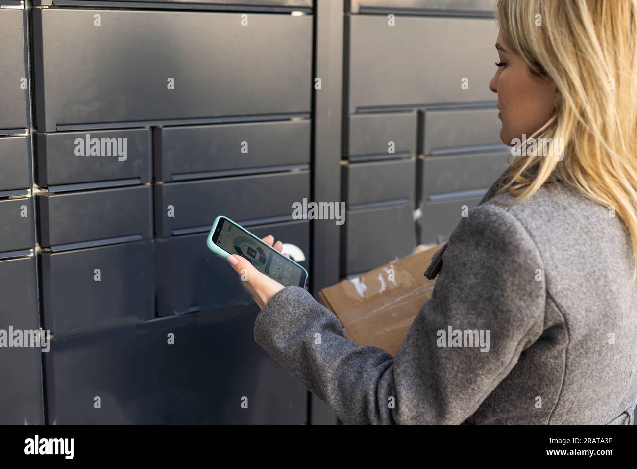 Girl picking up mail hi-res stock photography and images - Alamy