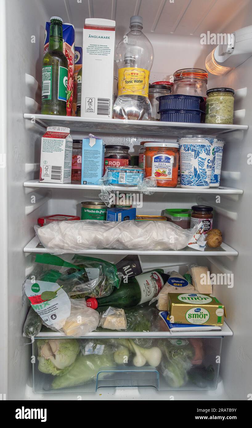 messy fridge full of half empty plates and expired food Stock Photo - Alamy messy fridge full of half empty plates and expired food Stock Photo - Alamy