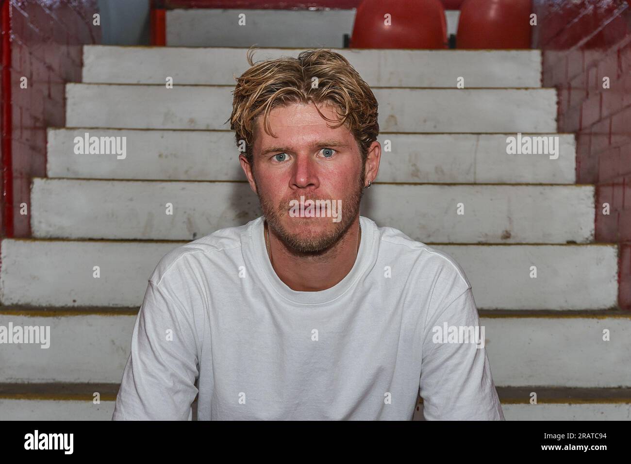 Goalkeeper Ben Killip signs for Barnsley Football Club on a one year ...