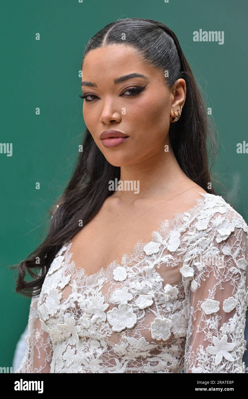 Ming lee simmons hi-res stock photography and images - Alamy