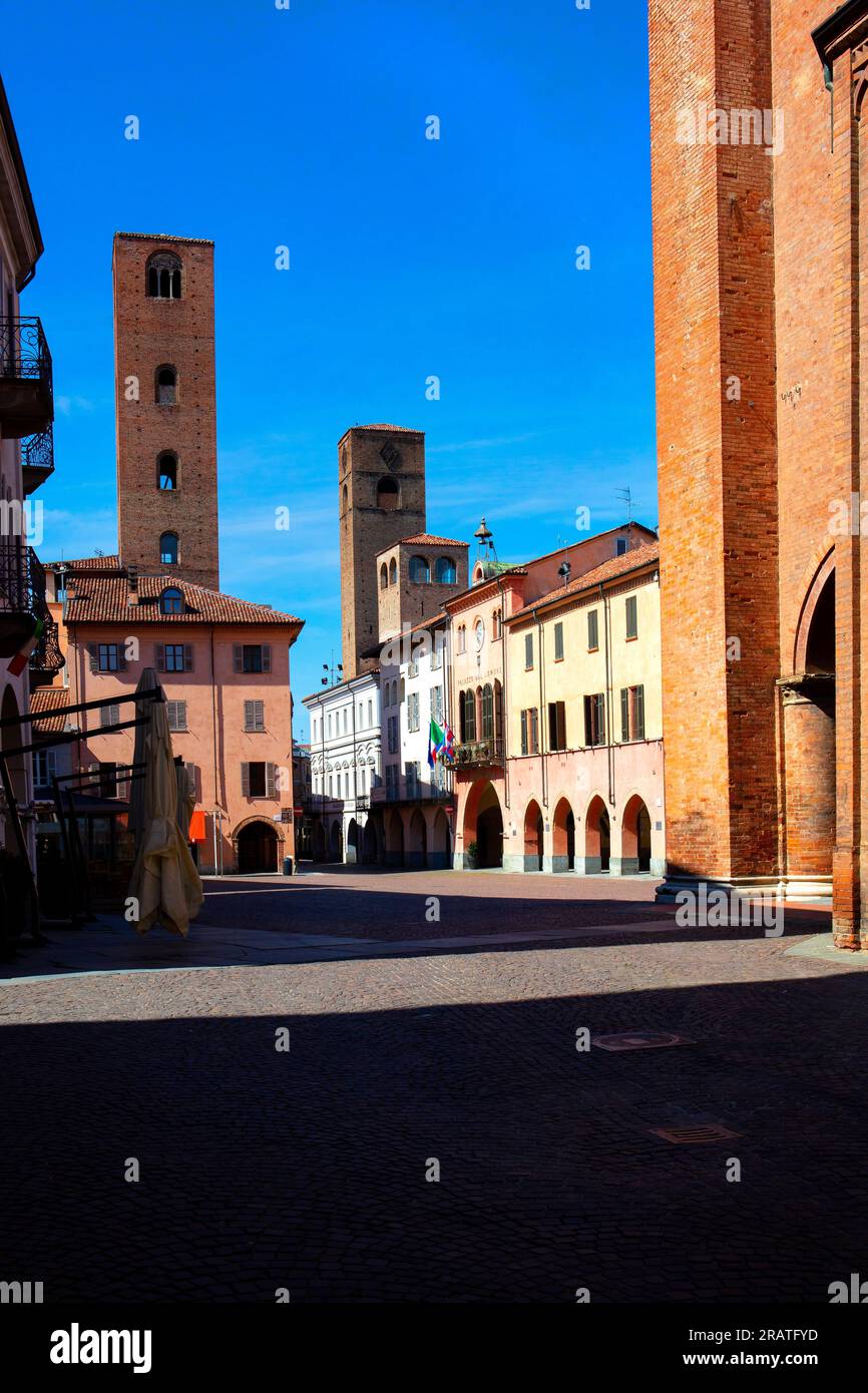 Piazza risorgimento hi-res stock photography and images - Alamy