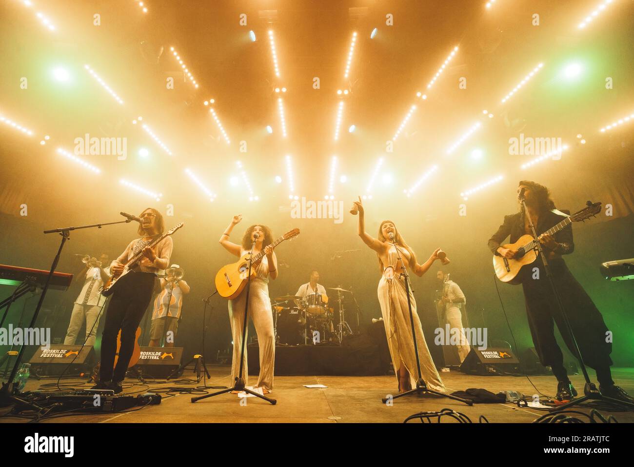 Bala desejo band hi-res stock photography and images - Alamy