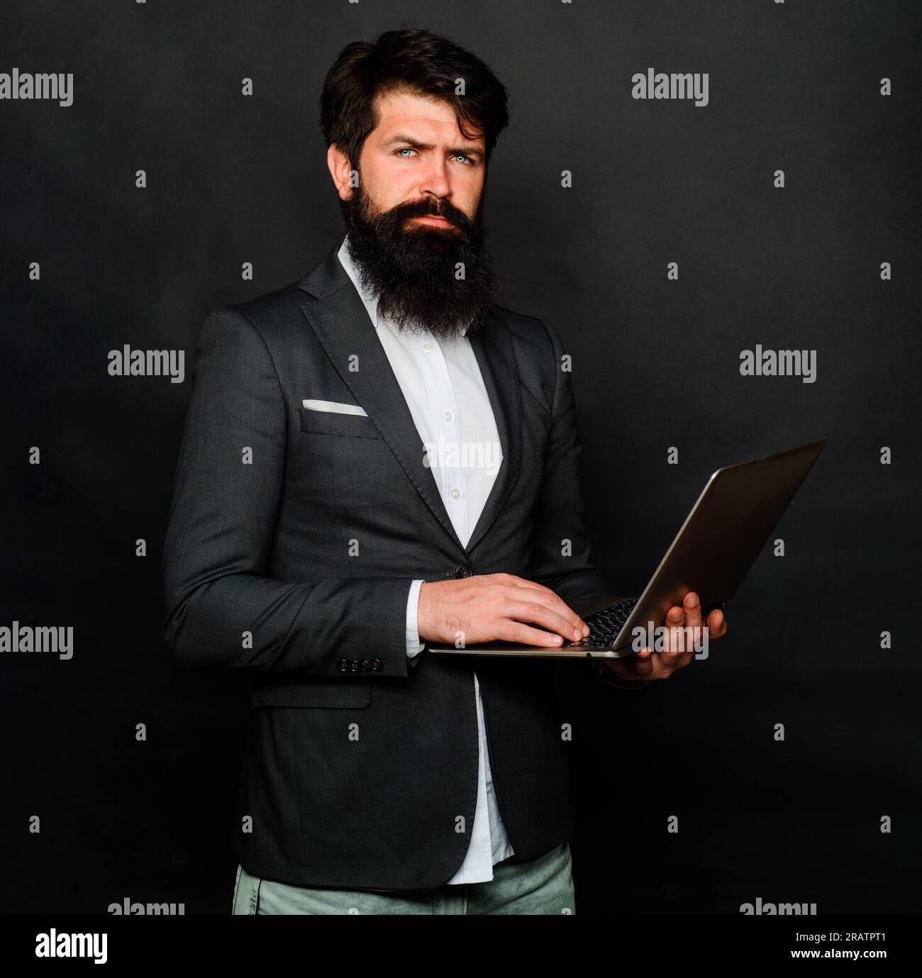 Bearded technology hi-res stock photography and images - Alamy