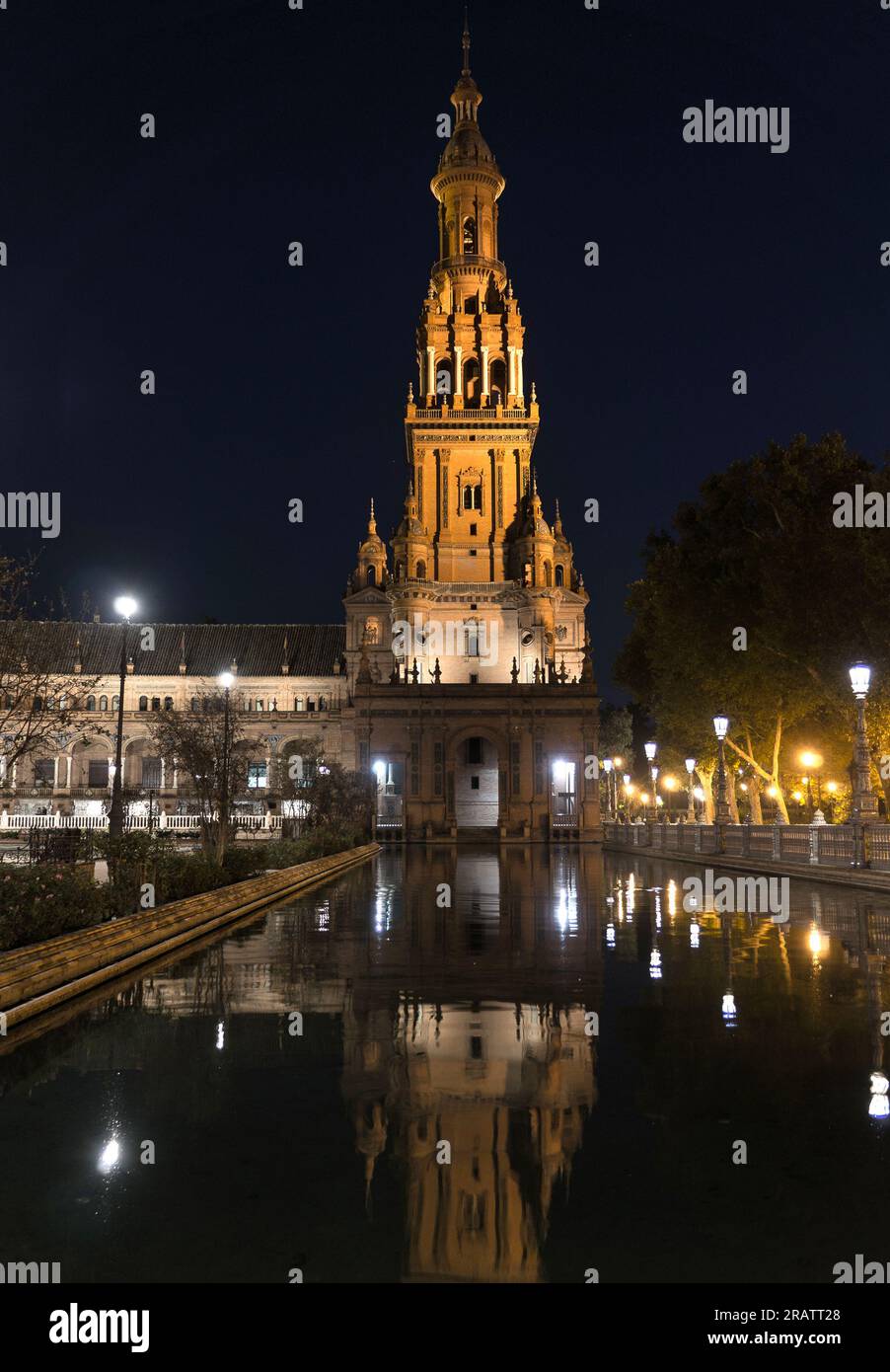 Plaza de Espana at night, Andalusia, Seville Spain Stock Photo - Alamy