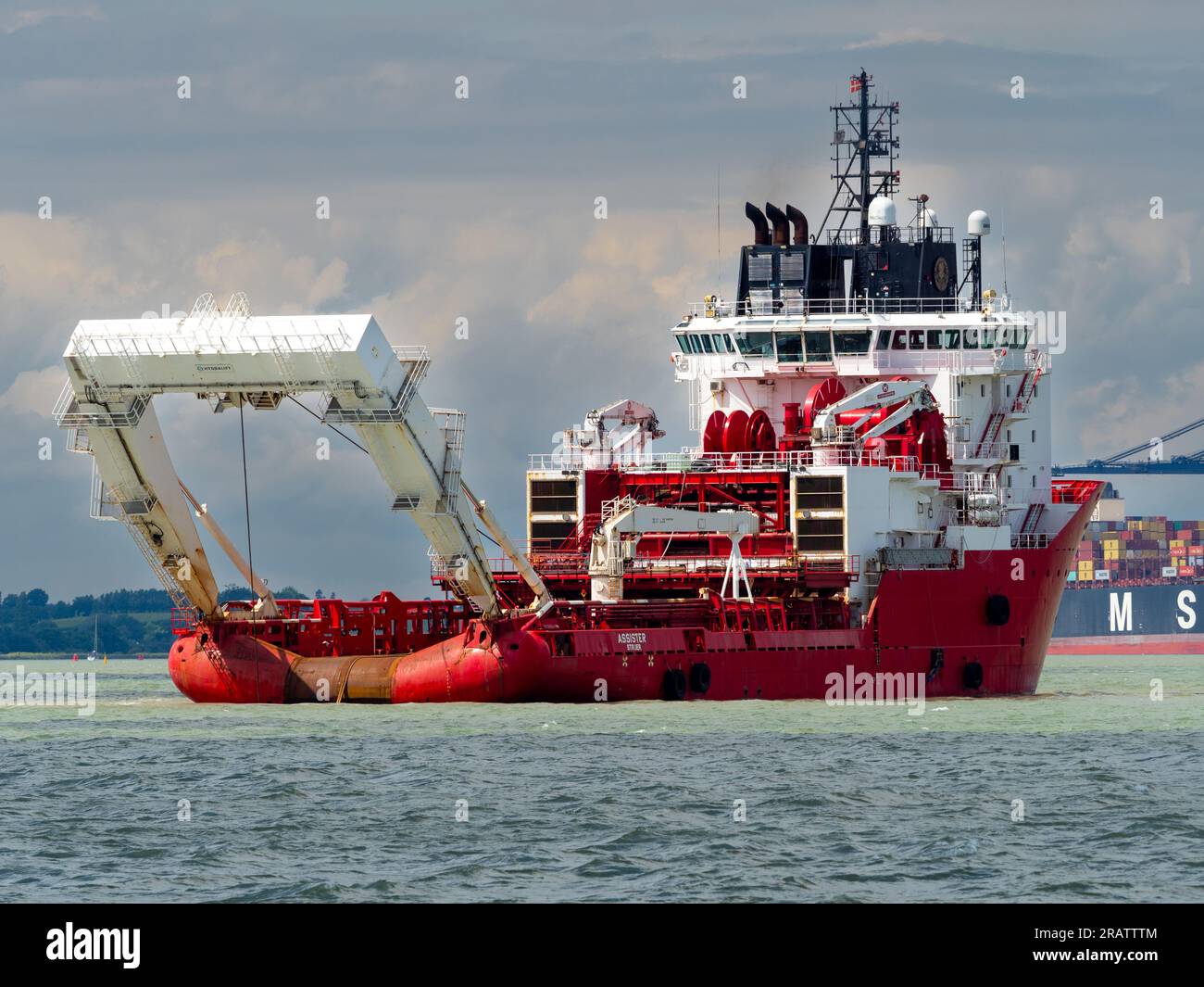 Subsea Construction Vessel Assister levelling the seabed in Harwich ...