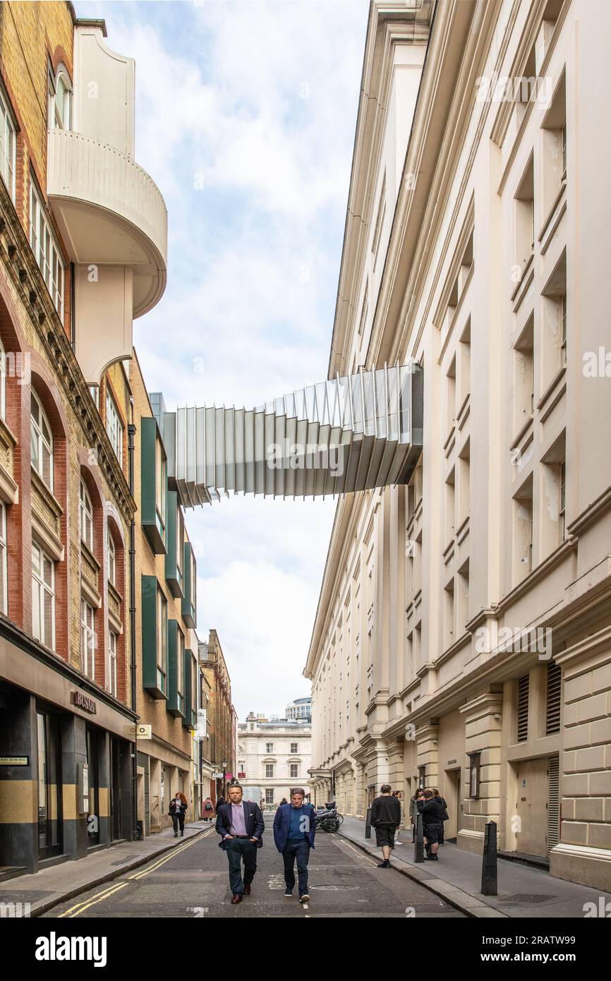 London, UK - April 19 2023: The Bridge of Aspiration above Floral ...