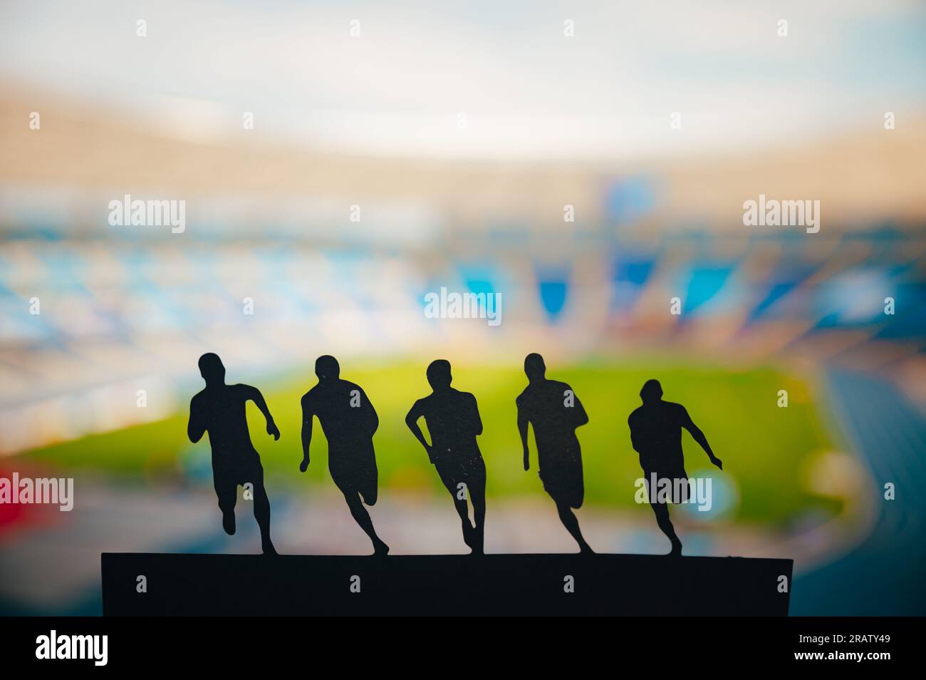 Silhouette of Sprinters sprinting on the track. Track and Field Photo ...