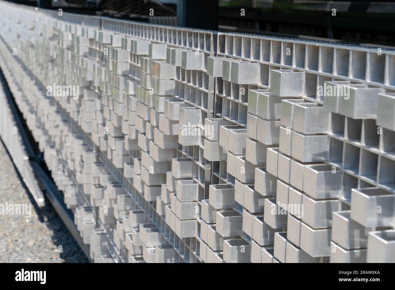 Cube structure hi-res stock photography and images - Alamy