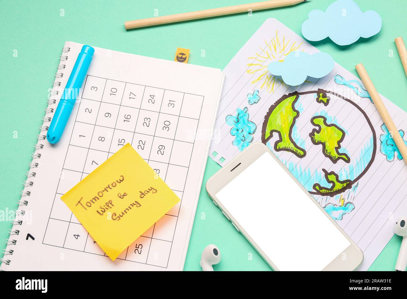 Weather forecast online sunny hi-res stock photography and images - Alamy