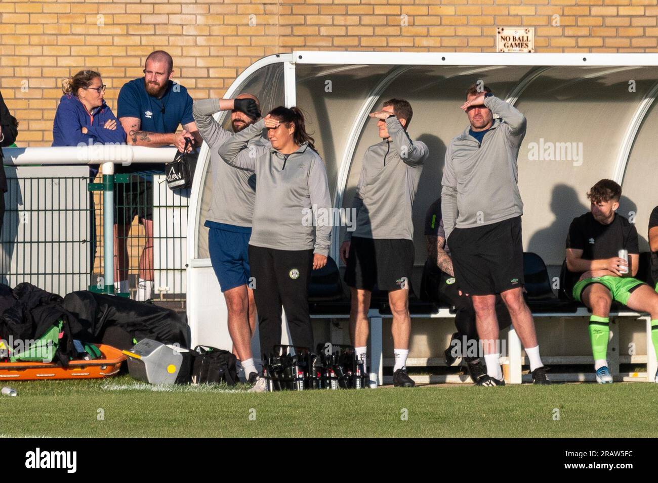 Hannah Dingley, first female manager of an english football league mens ...