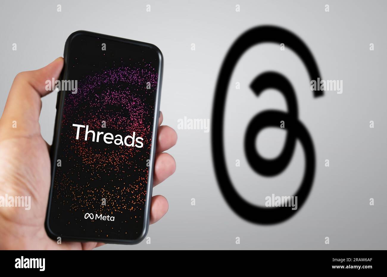 Meta threads hi-res stock photography and images - Alamy