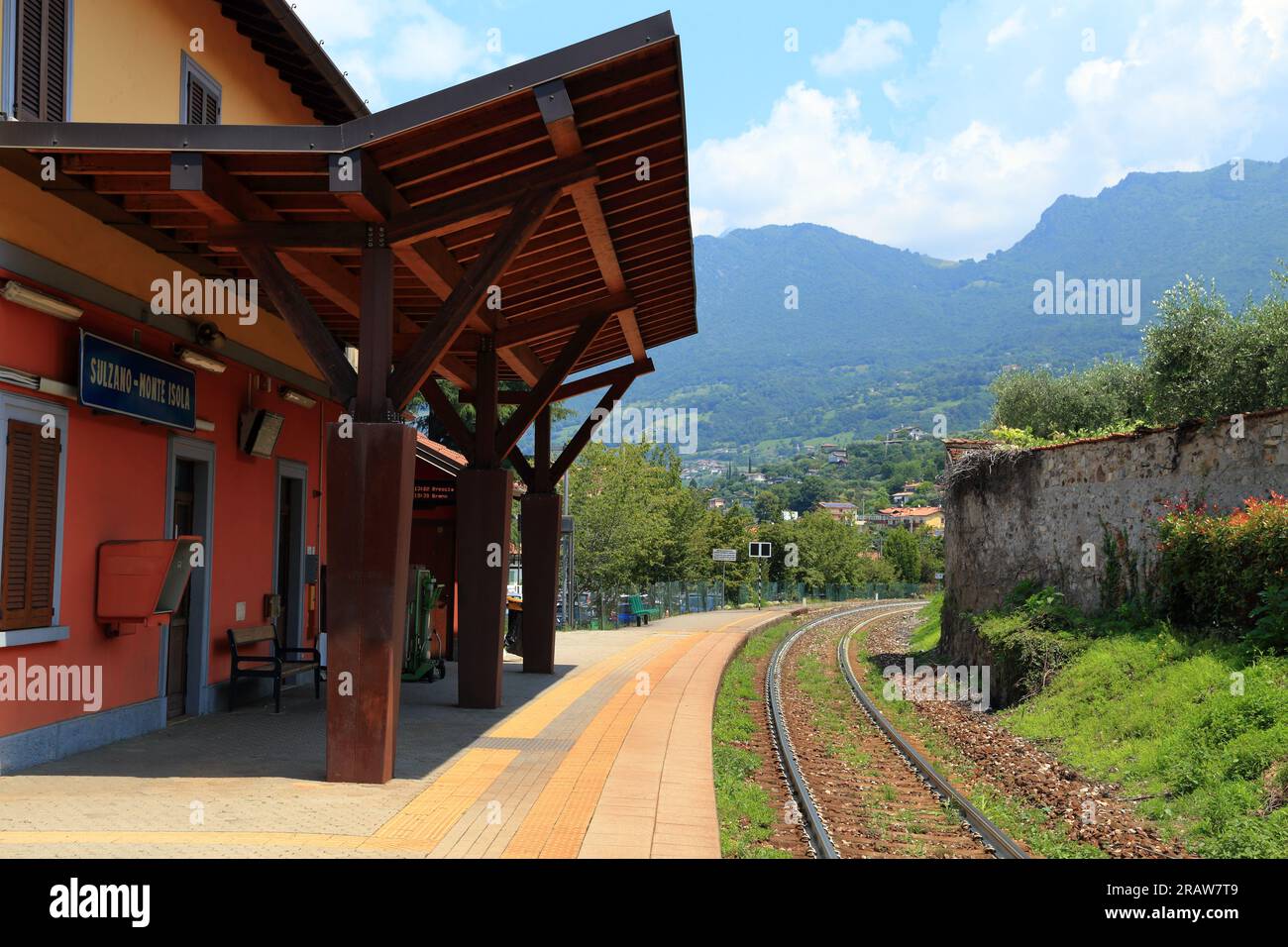 Stazione di sulzano hi-res stock photography and images - Alamy