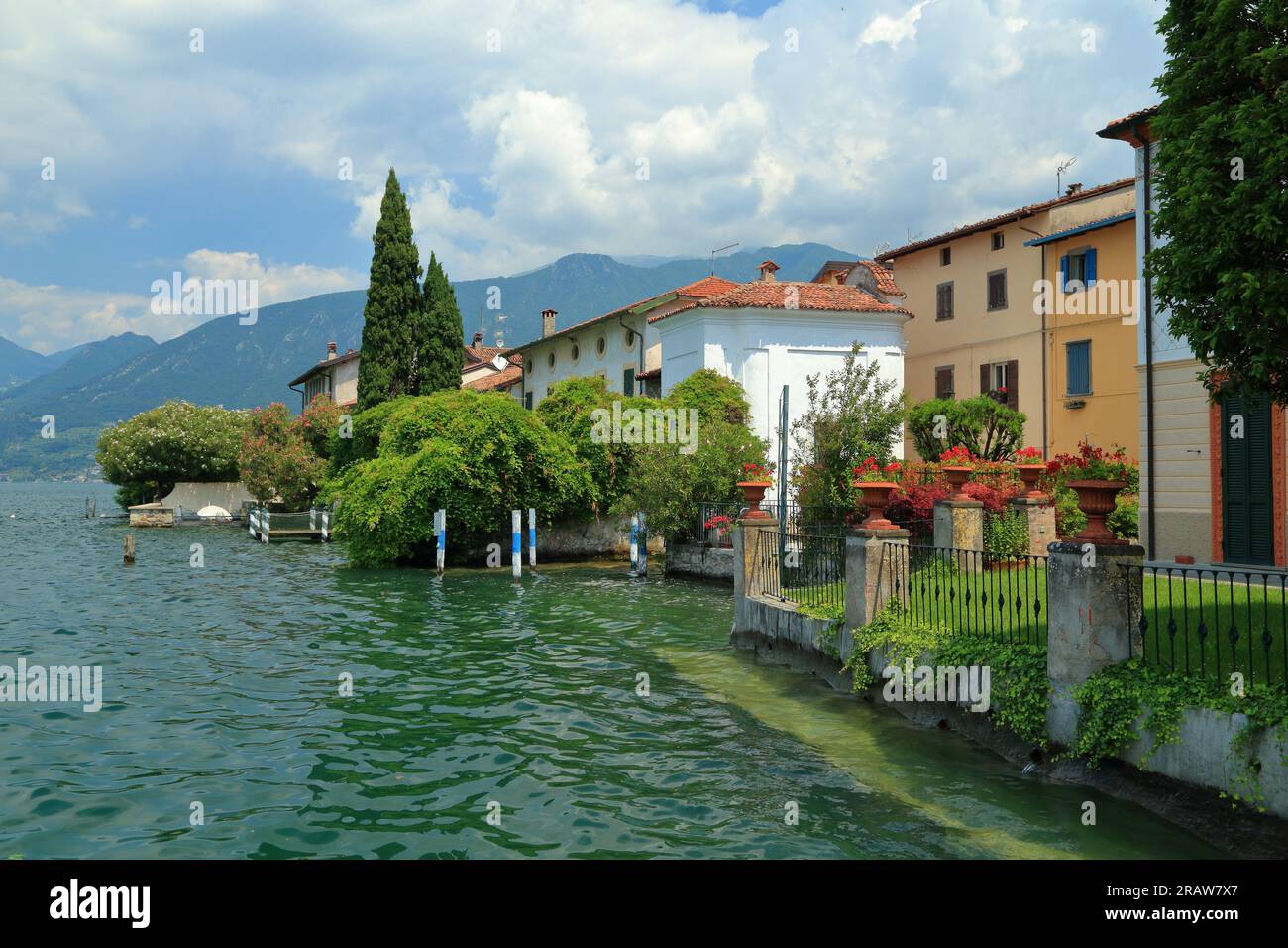 Lake Iseo, Sulzano town. Lago d'Iseo, Iseosee, Italy Stock Photo - Alamy