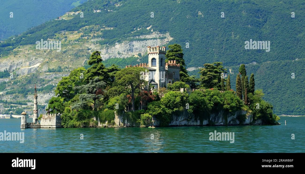 Lake Iseo, Castle of the Island of Loreto. Castello dell'isola di ...