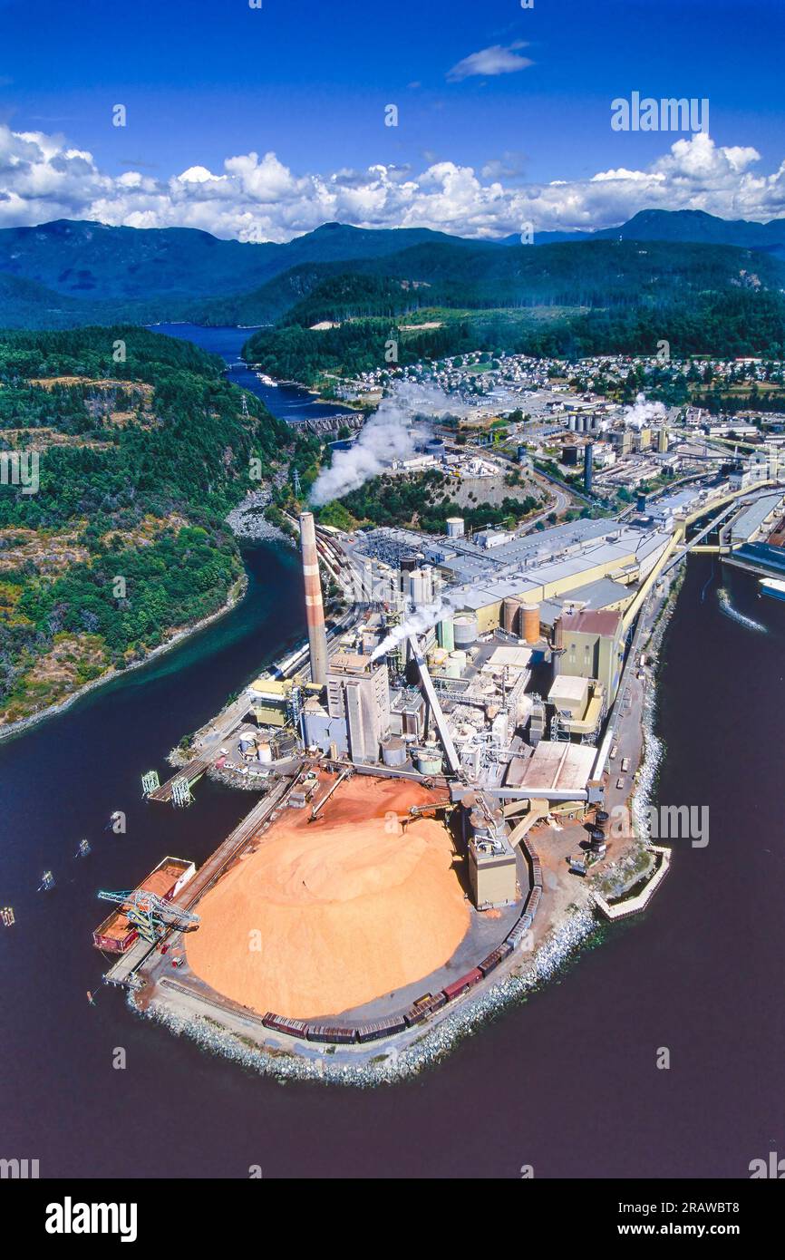 Powell river industrial aerial hi-res stock photography and images - Alamy