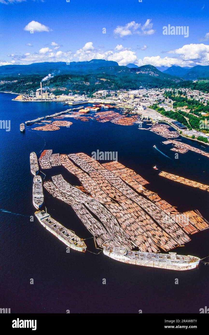 Powell river industrial aerial hi-res stock photography and images - Alamy