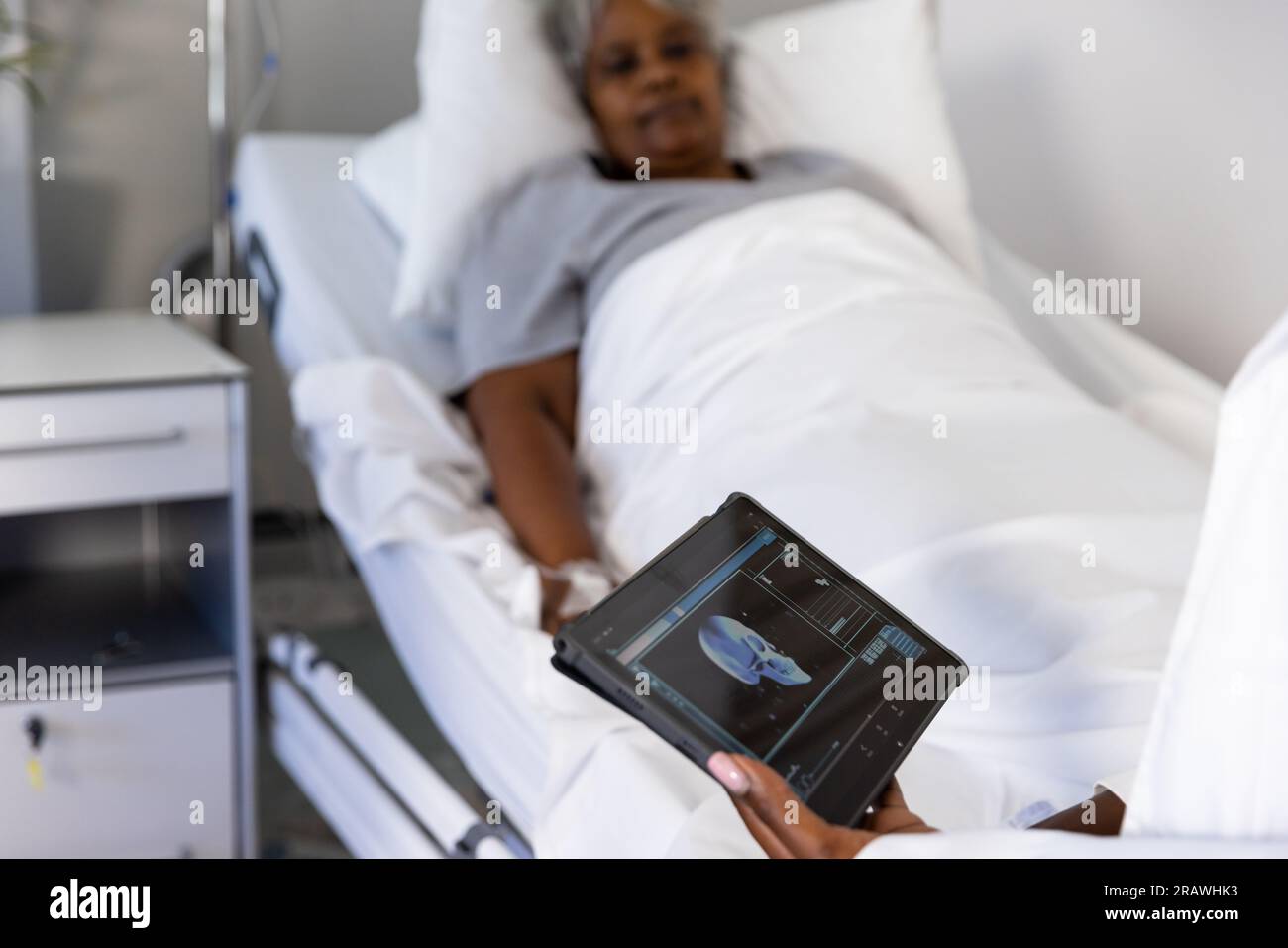 African american woman hospital bed hi-res stock photography and images ...