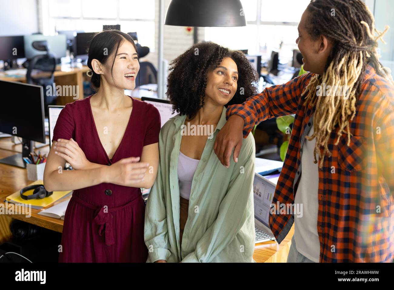 Asian colleague friendship work smiling hi-res stock photography and ...
