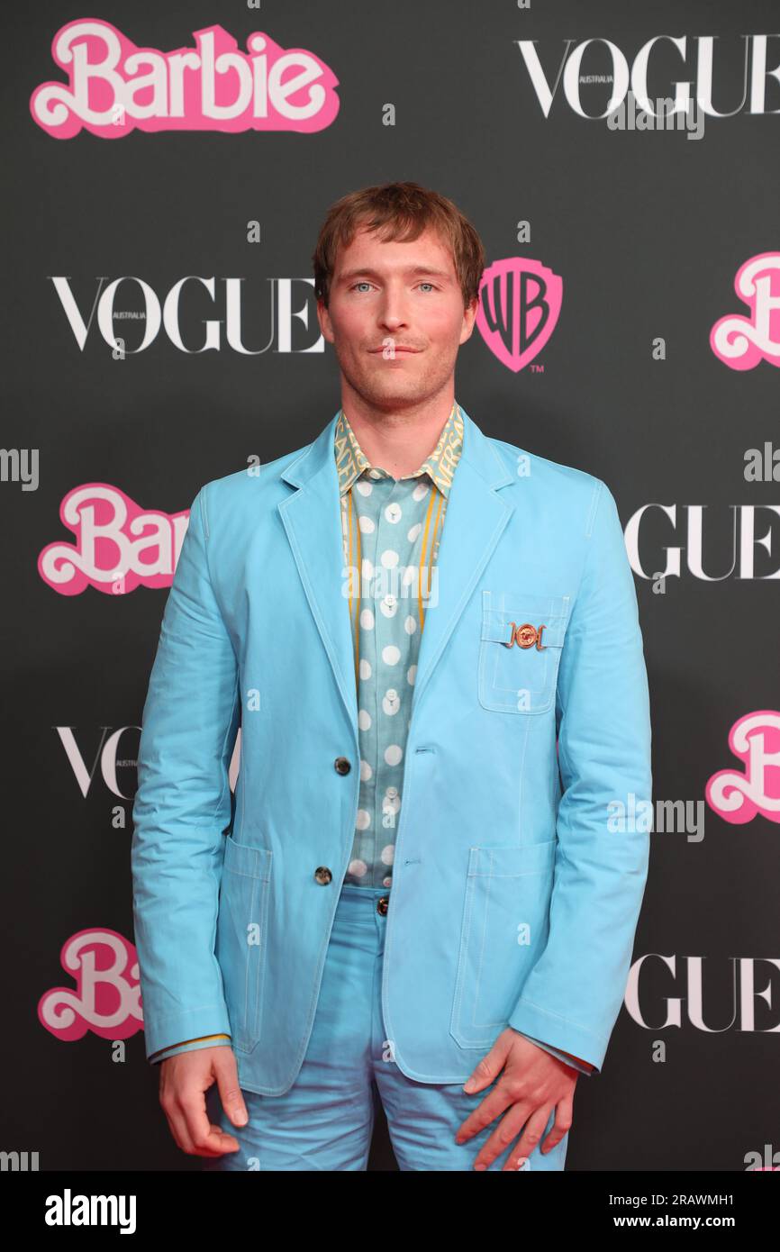 Sydney, Australia. 30th June 2023. Sean Keenan arrives on the pink ...