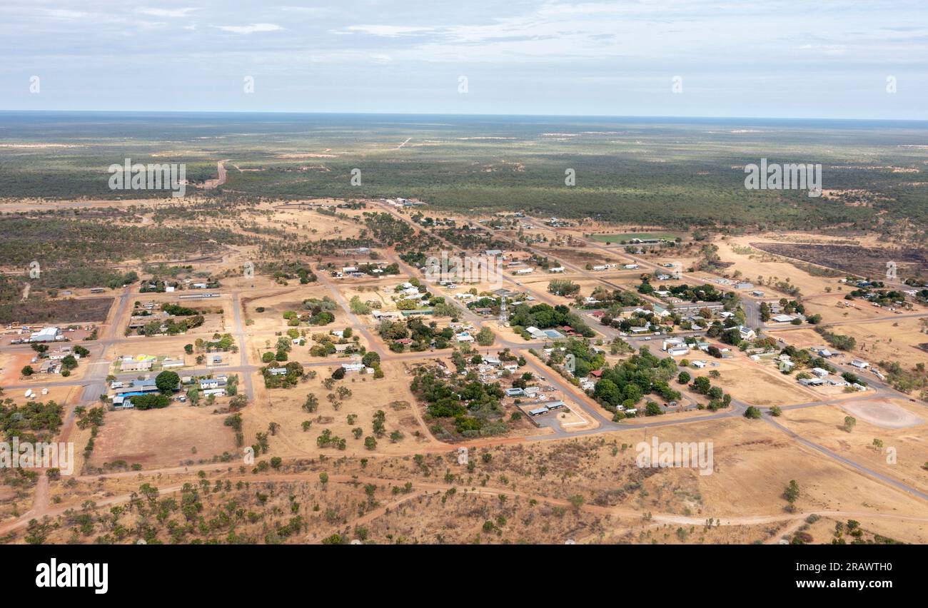 The outback Queensland town of Croydon Stock Photo - Alamy