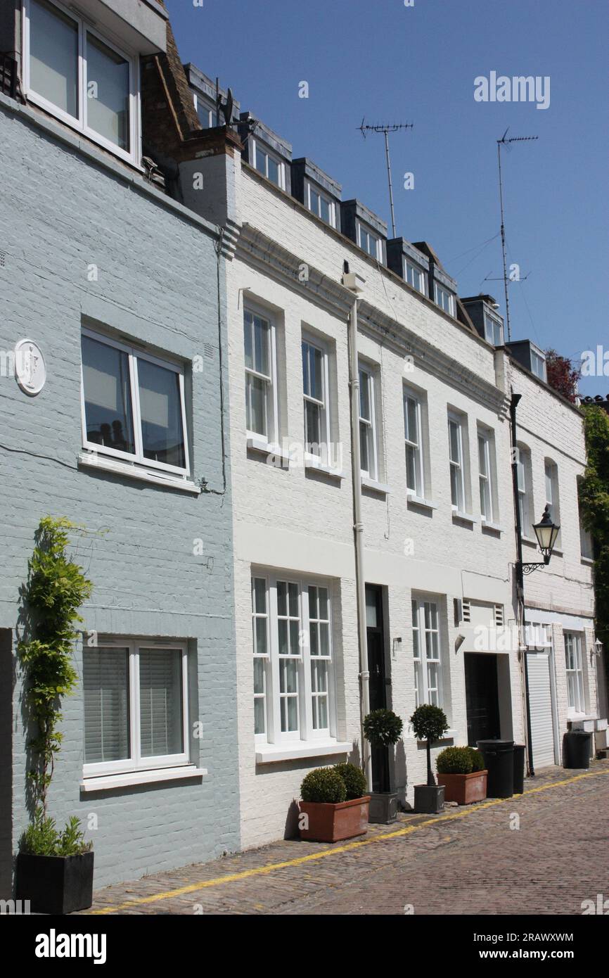 Buildings in Prince's Gate Mews in Kensington, London, England Stock ...