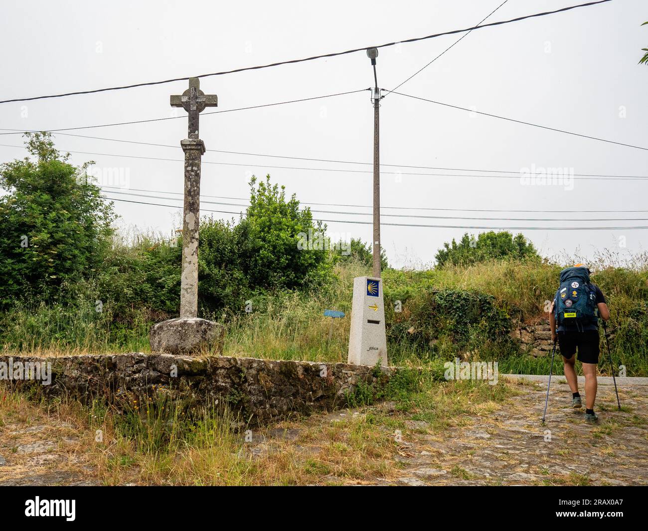 Cross made of pilgrims hi-res stock photography and images - Alamy